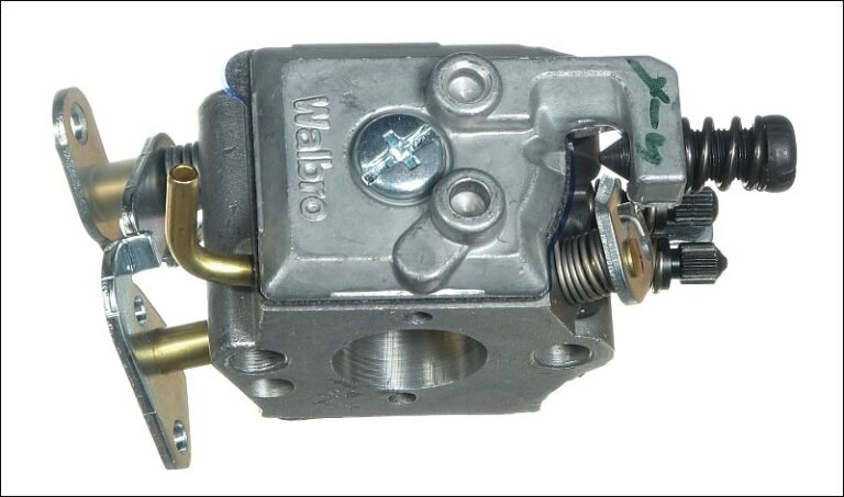 How to Clean a Two-Cycle Carburetor | Worth Explainer